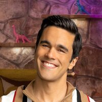 Ty Turner - Gallery | TVmaze