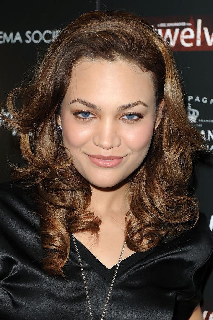 Chanel Farrell Image #4839 | TVmaze