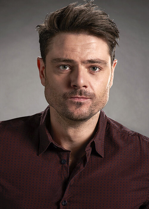 Desmond "Des" Bennett Image #364400 | TVmaze