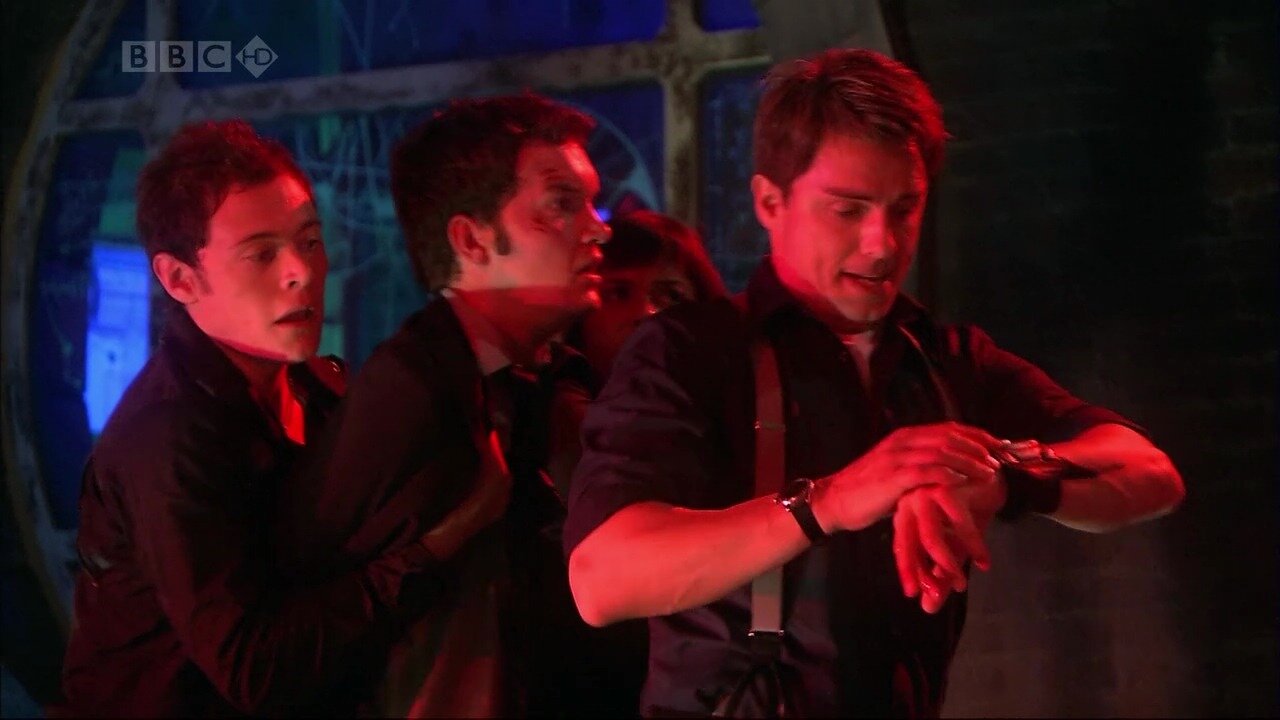 Cyberwoman - Torchwood 1x04 | TVmaze Cyberwoman - Torchwood 1x04 | TVmaze
