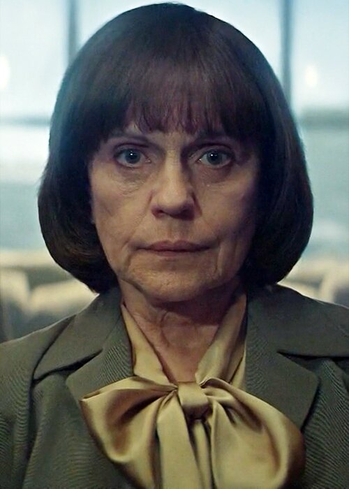 Professor Irene Minkel Image #435619 | TVmaze