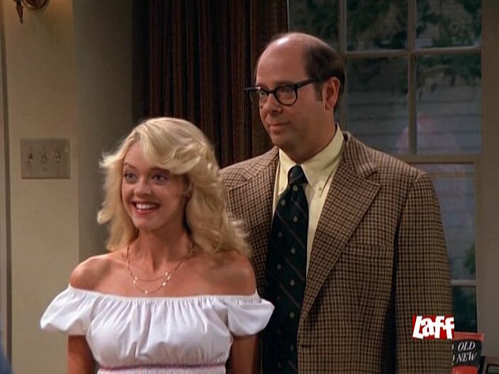Laurie and the Professor - That '70s Show S02E04 | TVmaze