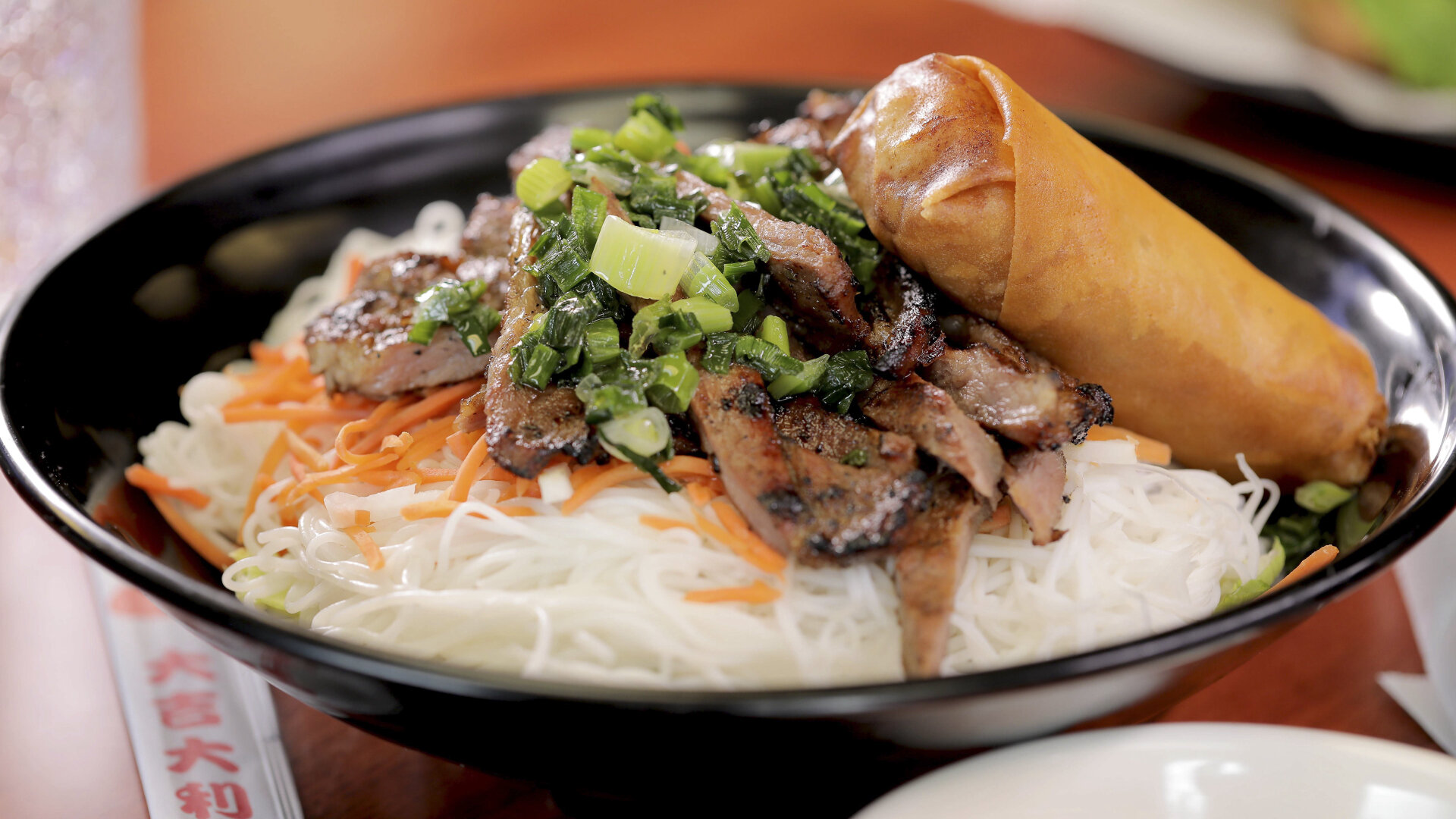 Dishes Done Right - Triple D Nation 1x84 | TVmaze
