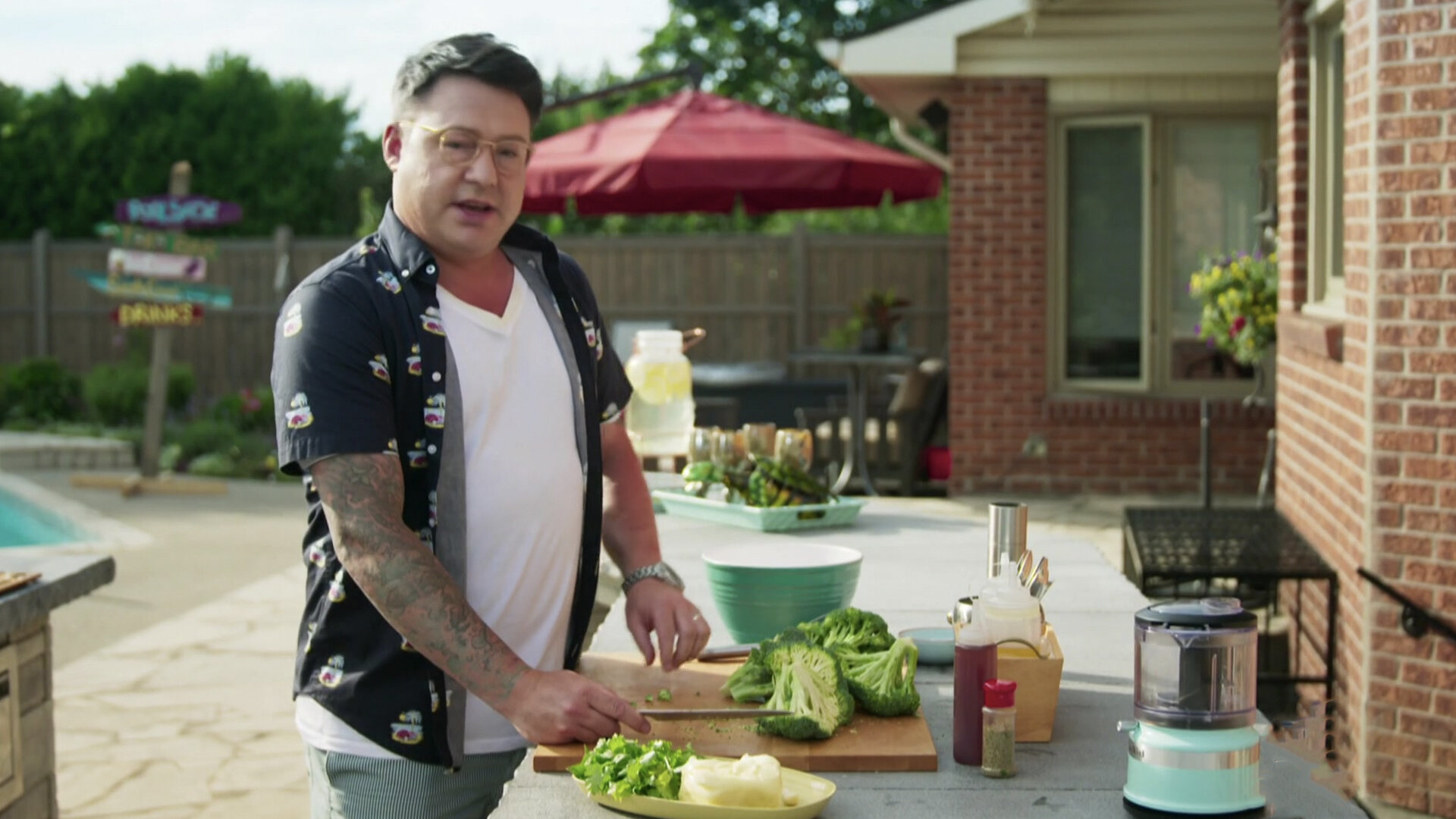 Big Big BBQ - Fun'Q with Spencer Watts 1x02 | TVmaze