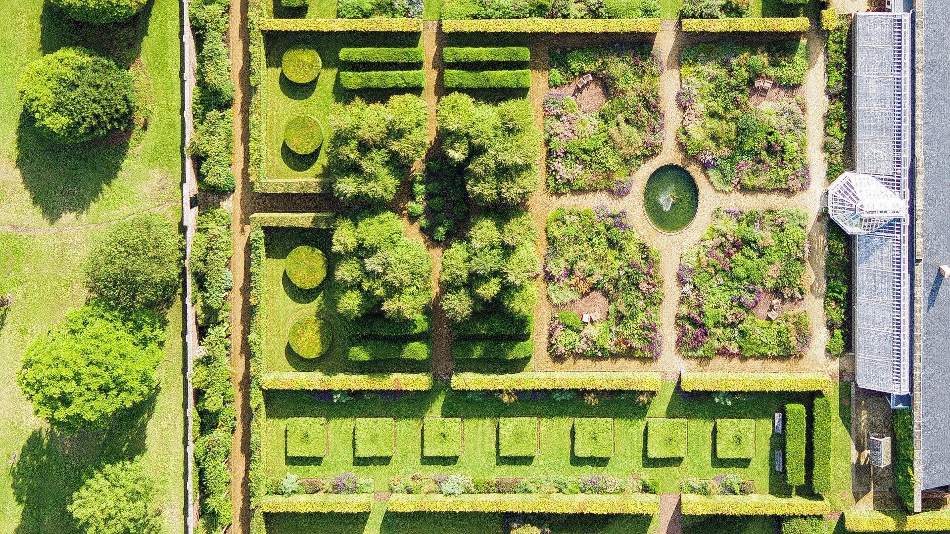 Piet Oudolf, Scampston Hall - The Art of the Garden 2x01 | TVmaze