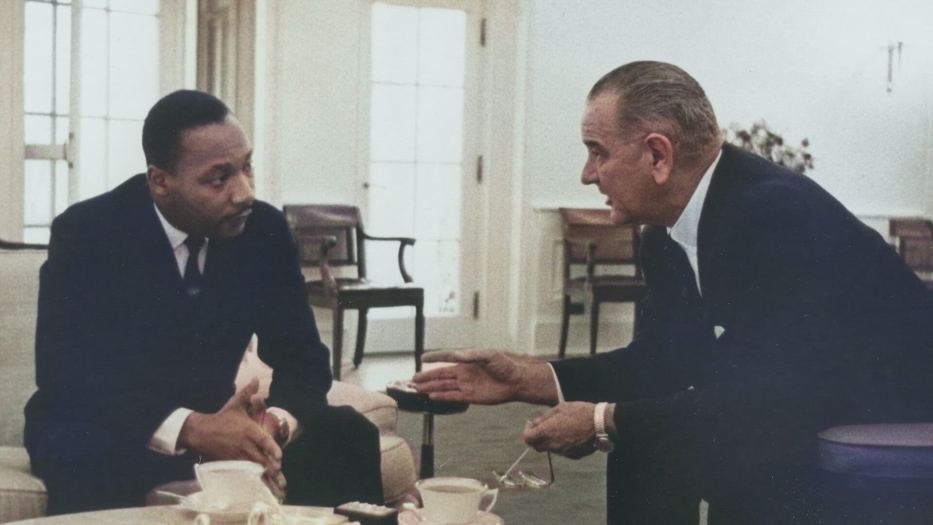 LBJ Signs the Civil Rights Act - Command Decisions: Presidents on the ...