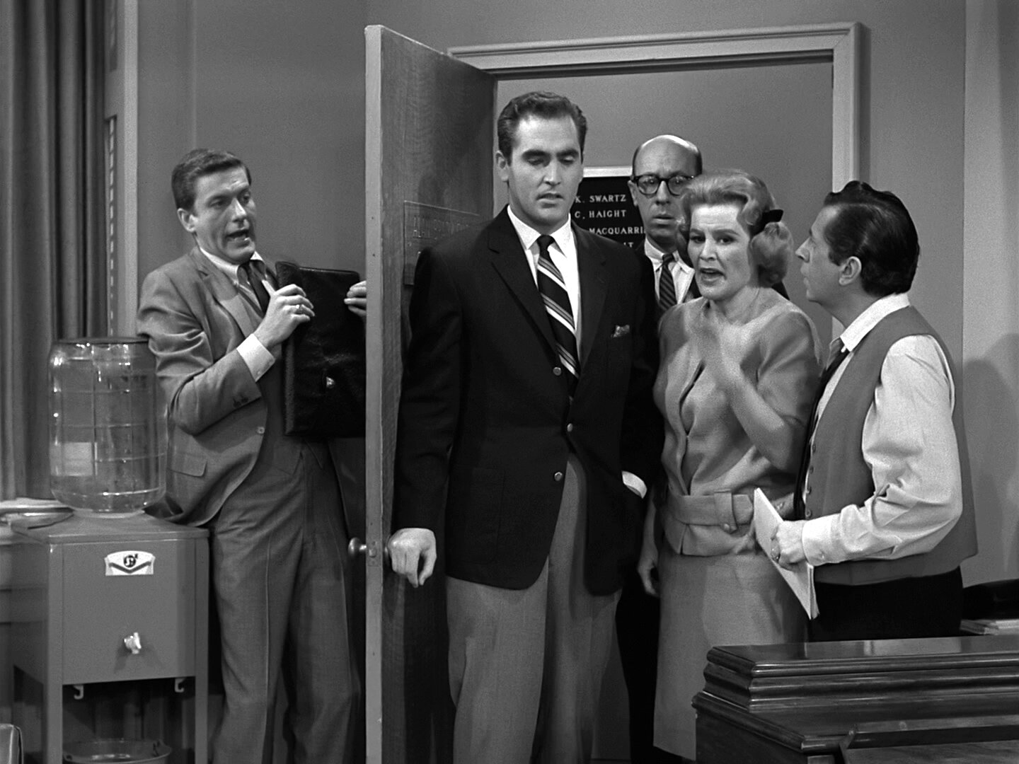 The Square Triangle - The Dick Van Dyke Show 2x25 | TVmaze
