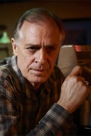 Lou Solverson Image #23163 | TVmaze